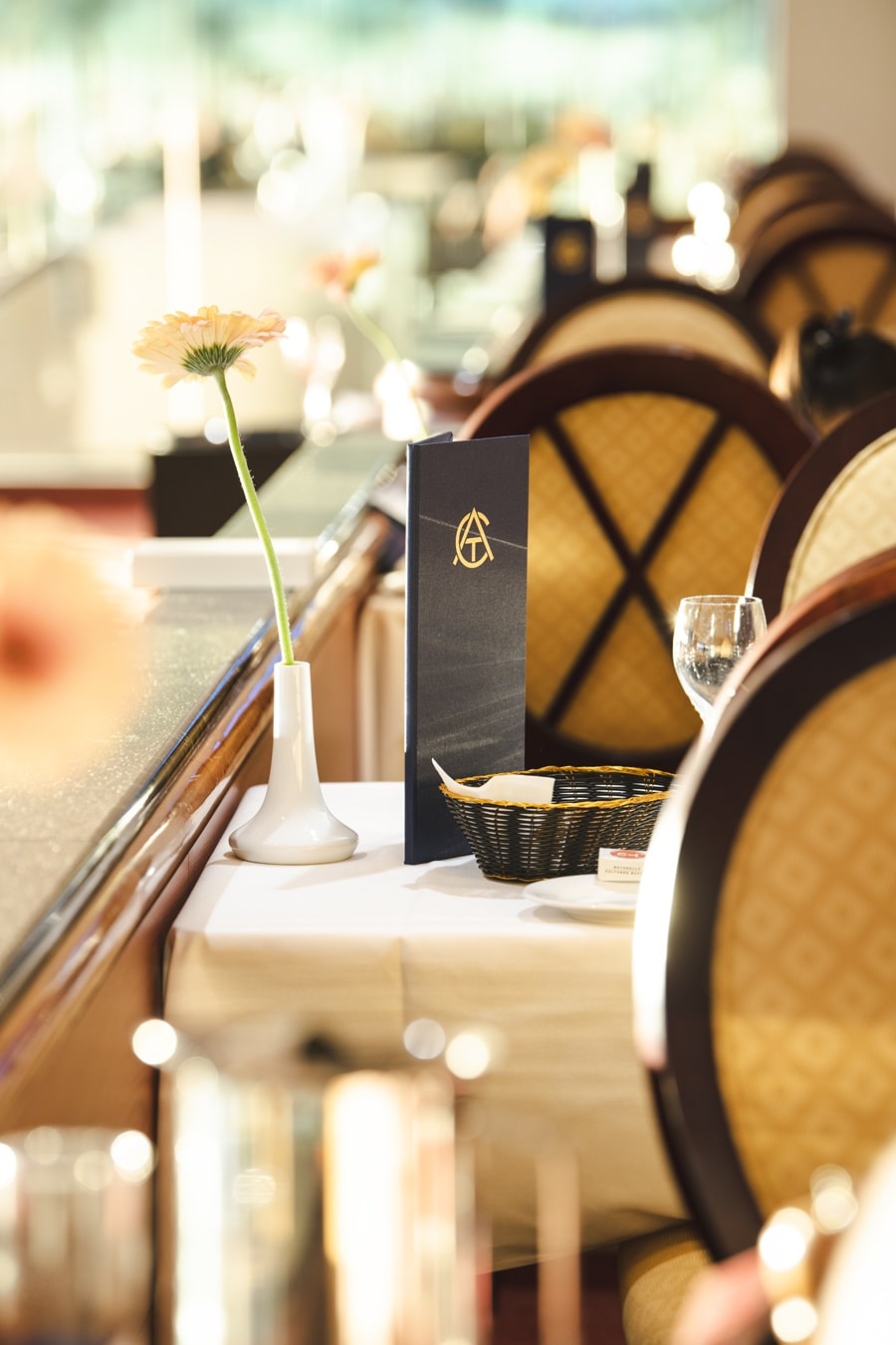 Guineas Restaurant | Australian Turf Club