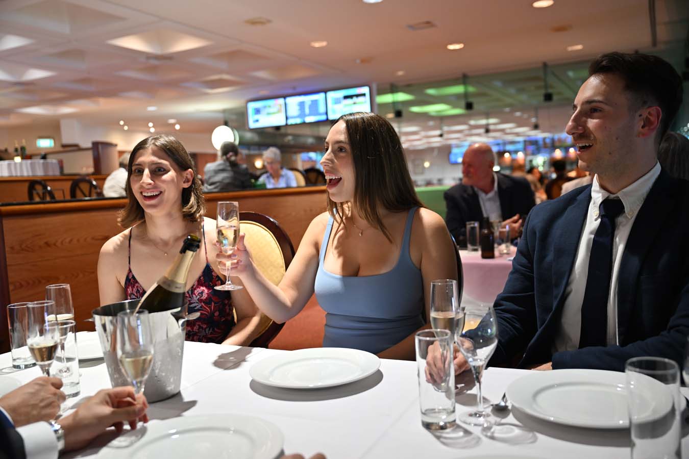Guineas Restaurant | Australian Turf Club