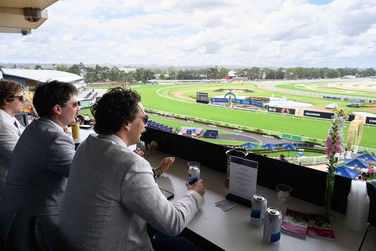 Premium Dining Experiences | Sydney Racing