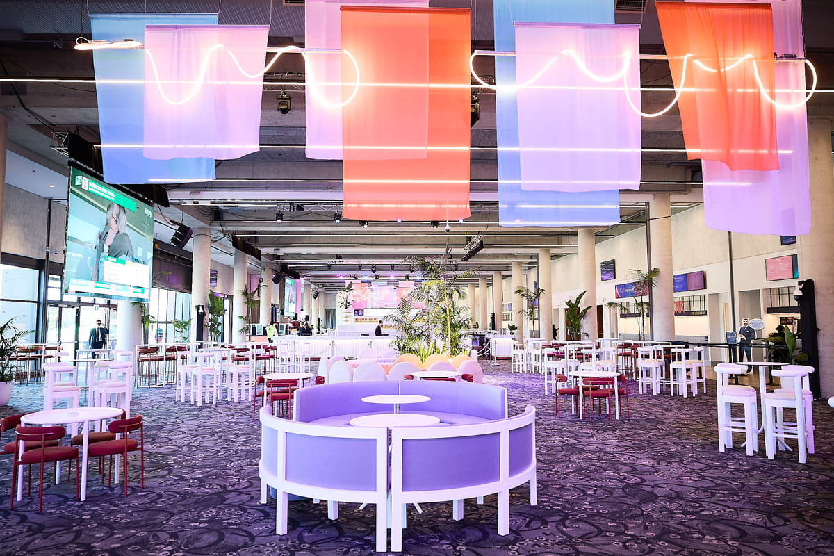 Peacock Lounge - Australian Turf Club